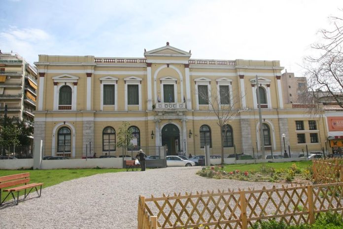 ΔΩΡΕΑΝ ΜΑΘΗΜΑΤΑ ΖΩΓΡΑΦΙΚΗΣ ΓΙΑ ΕΝΗΛΙΚΕΣ ΣΤΗ ΔΗΜΟΤΙΚΗ ΠΙΝΑΚΟΘΗΚΗ ΠΕΙΡΑΙΑ ...